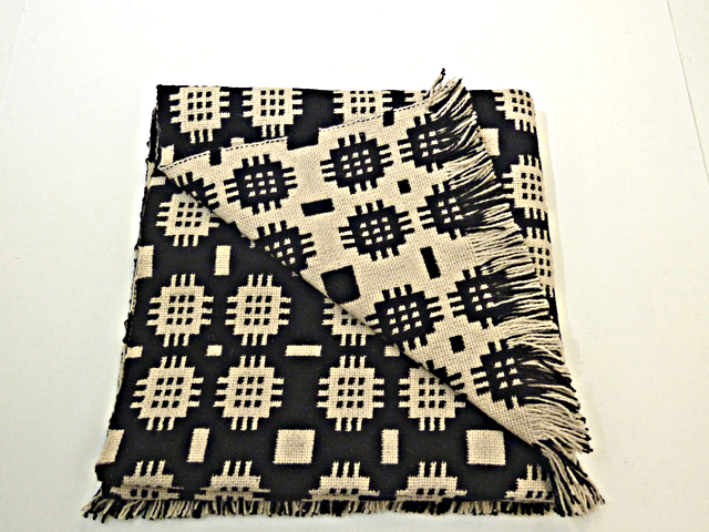 Welsh Tapestry Floor rug. Solva Woollen Mill