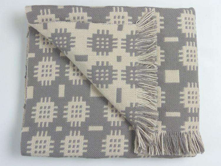 Welsh Tapestry Floor rug. Solva Woollen Mill